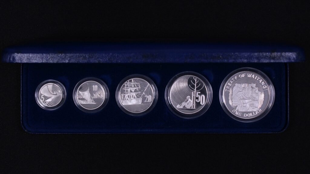 New Zealand 1990 Five Coin Silver Proof Set - Royal Australian Mint ...