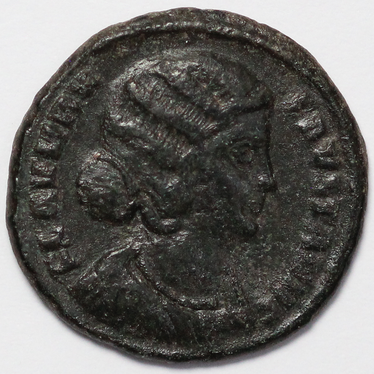 Ancient Roman Imperial Coin Fausta AD 326-8 Æ Thessalonica Salus ...